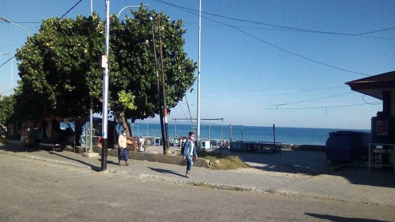 Suasana Pantai Tedis Di Kota Kupang Sepi Pengunjung - Deliknews.com