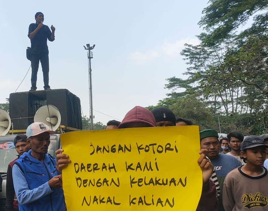 Kesal dengan Opini Liar Padi Padi Picnic, Warga Pakuhaji Marah ...