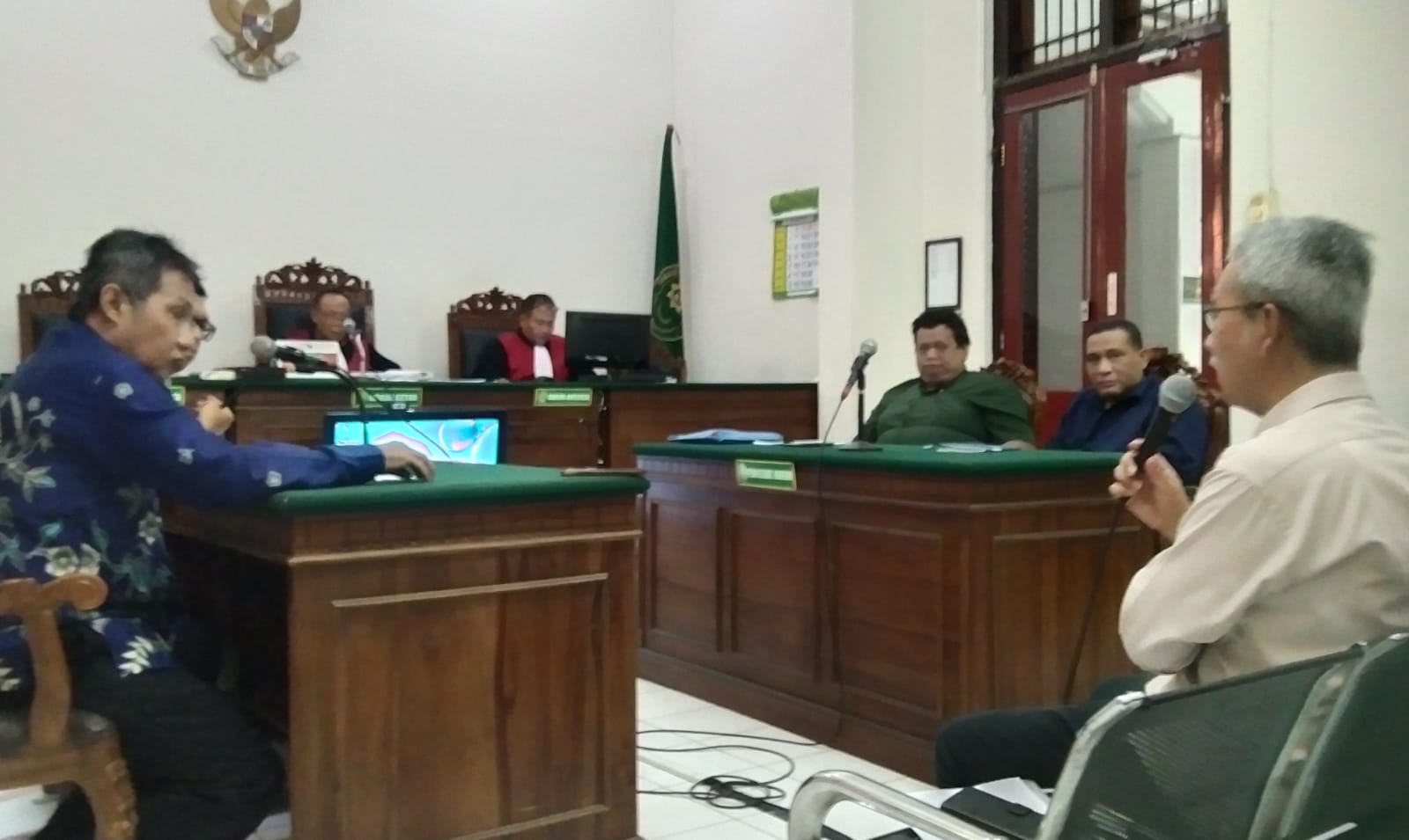 Tak Terima Diberhentikan dari Jabatan sebagai Pendeta, Markus Lewi ...