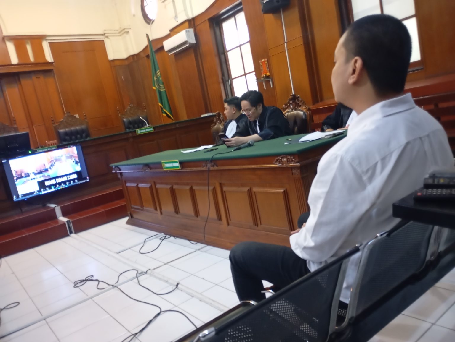 PN Surabaya Gelar Sidang Dengan Terdakwa Ivan Sugianto Dalam Kasus ...