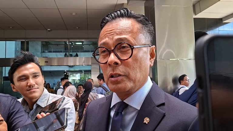 Danantara Belum Rilis Laporan Keuangan, Dony Oskaria Ungkap Penyebabnya ...